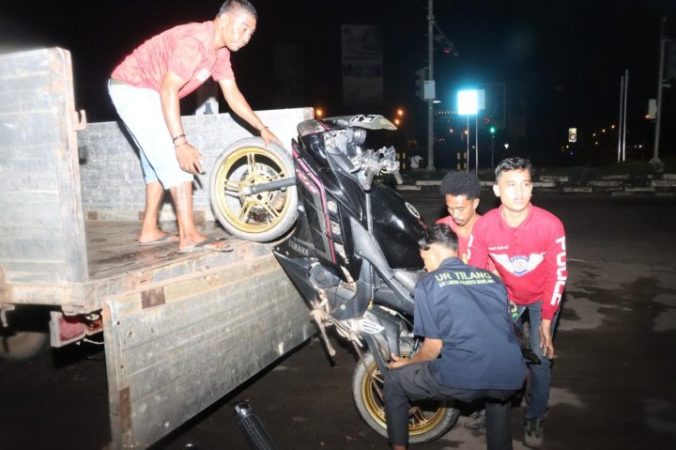 Tekan Balap Liar di Batam, Polresta Barelang Amankan 73 “Motor Brong ... Tekan Balap Liar di Batam, Polresta Barelang Amankan 73 “Motor Brong ...
