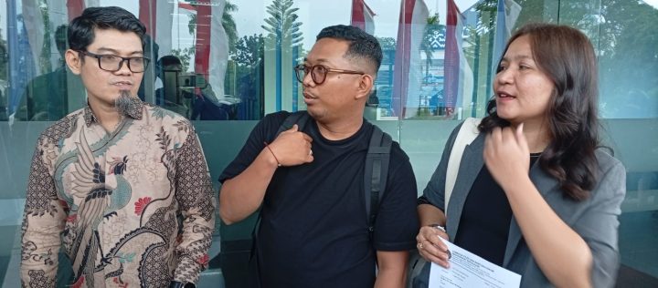 Karyawan Batam TV Tagih Hak Gaji, Menanti Jaminan Hukum - Terasbatam